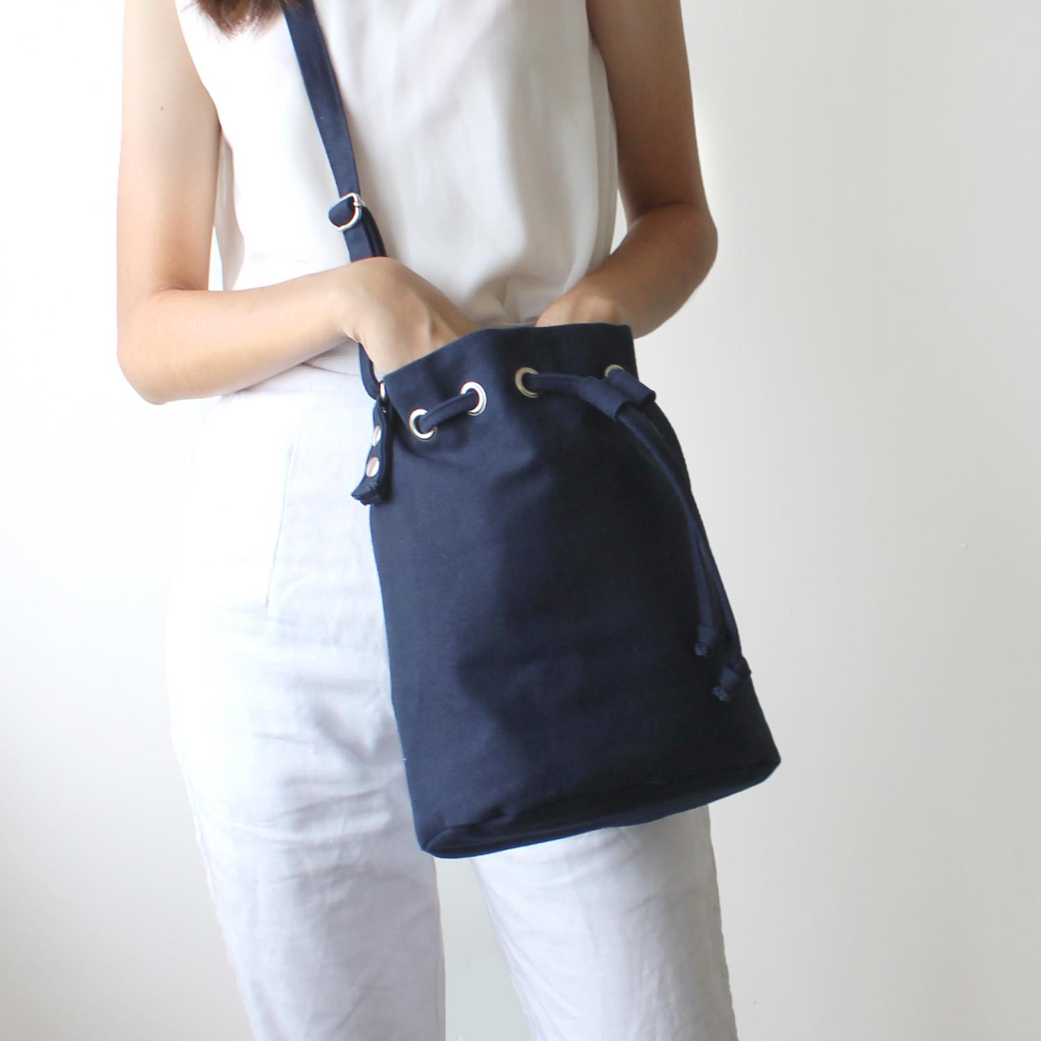 Navy bucket bag